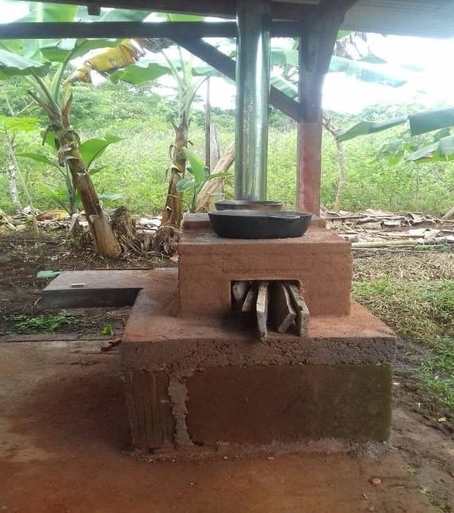 Engaging a Community through Stove Building - selfhelpinternational.org